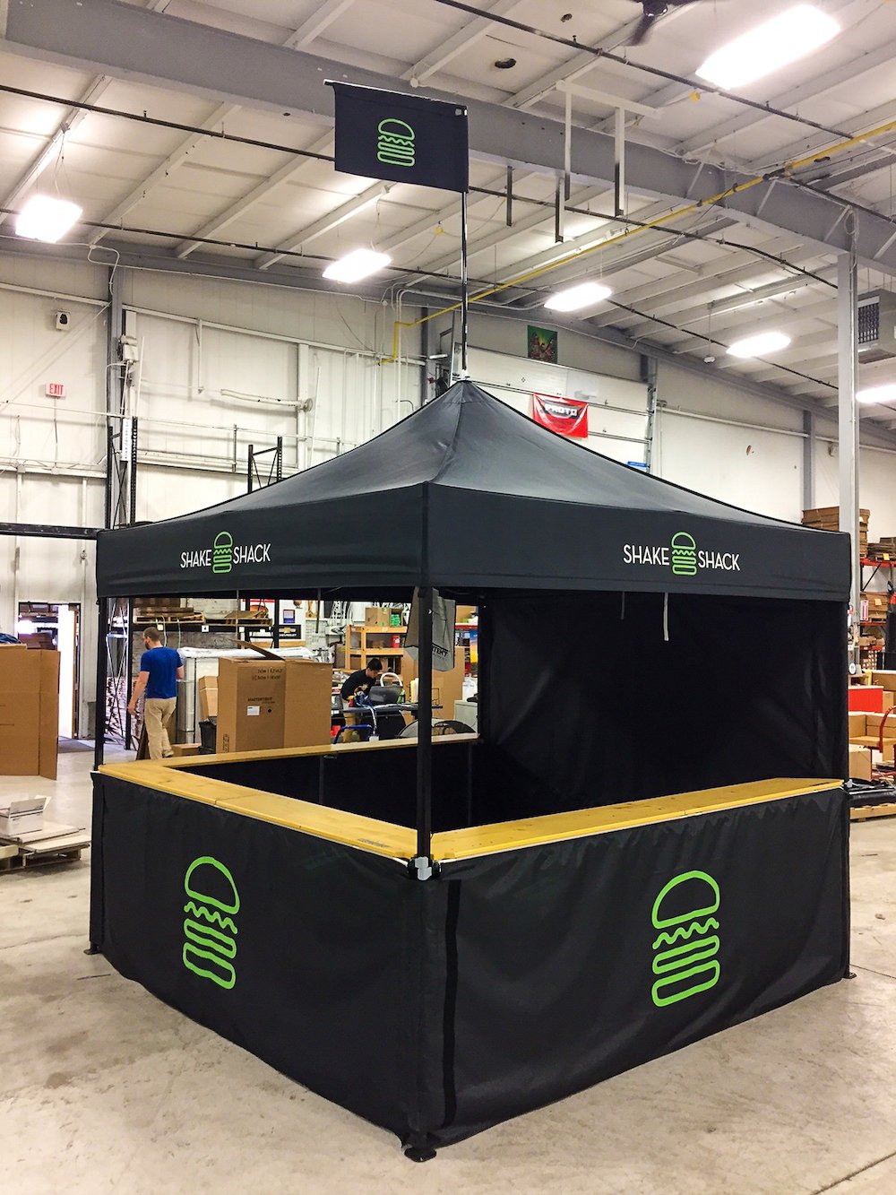 MONARCHTENT vs. mightyTENT: Which Pop-Up Tent Is for You?