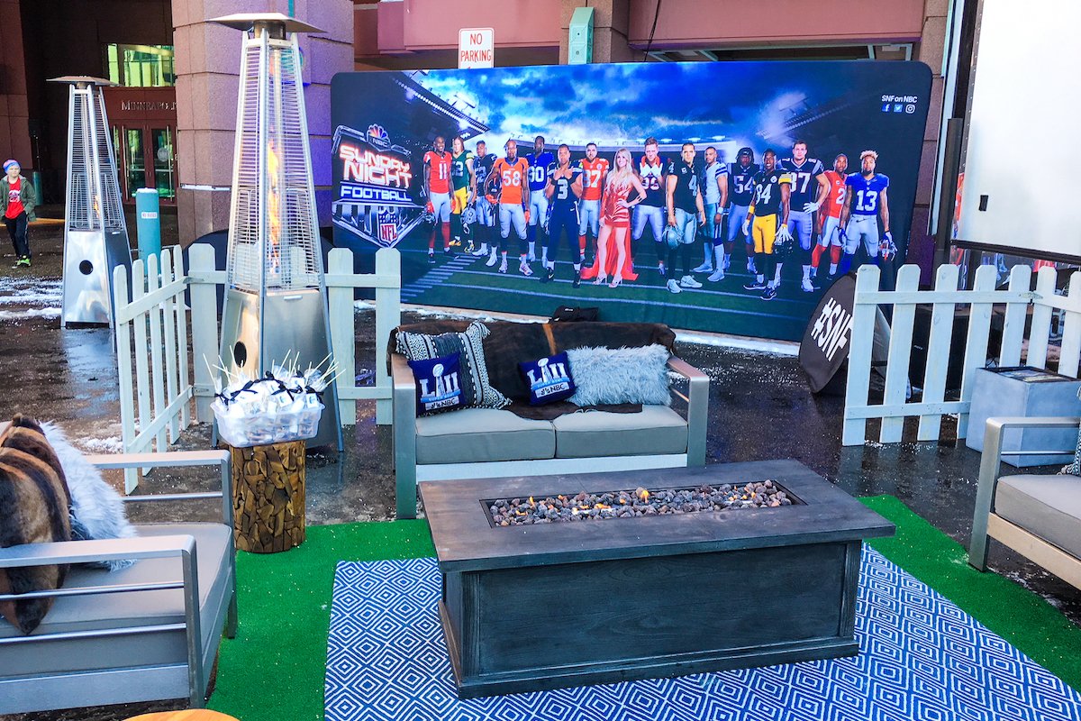 Custom Printed Media Walls for Events | TentCraft