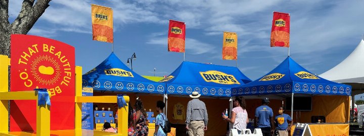 MONARCHTENT vs. mightyTENT: Which Pop-Up Tent Is for You?