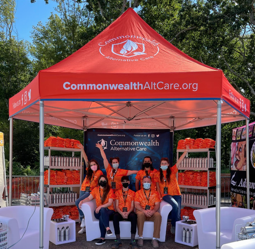 MONARCHTENT vs. mightyTENT: Which Pop-Up Tent Is for You?
